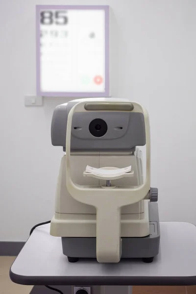 Vision test machine Stock Photos, Royalty Free Vision test machine ...