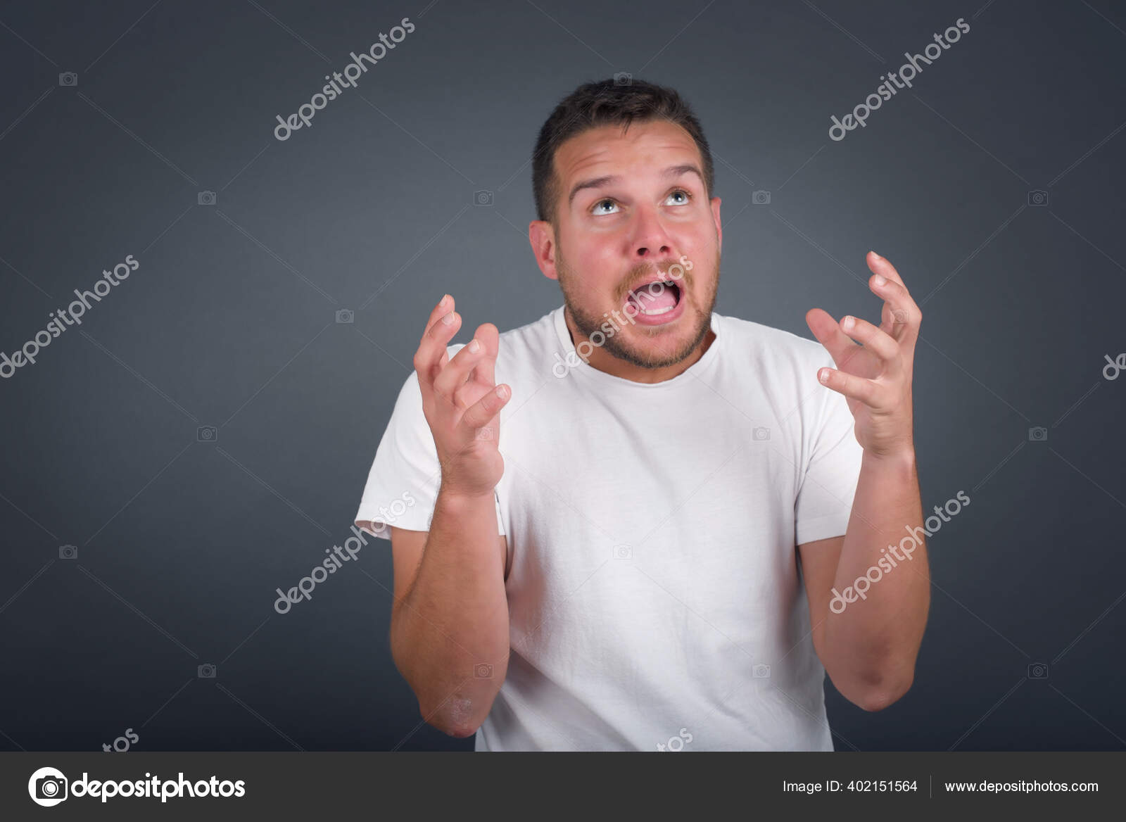 Screaming Hate Rage Crying Emotional Angry Man Screaming Studio ...