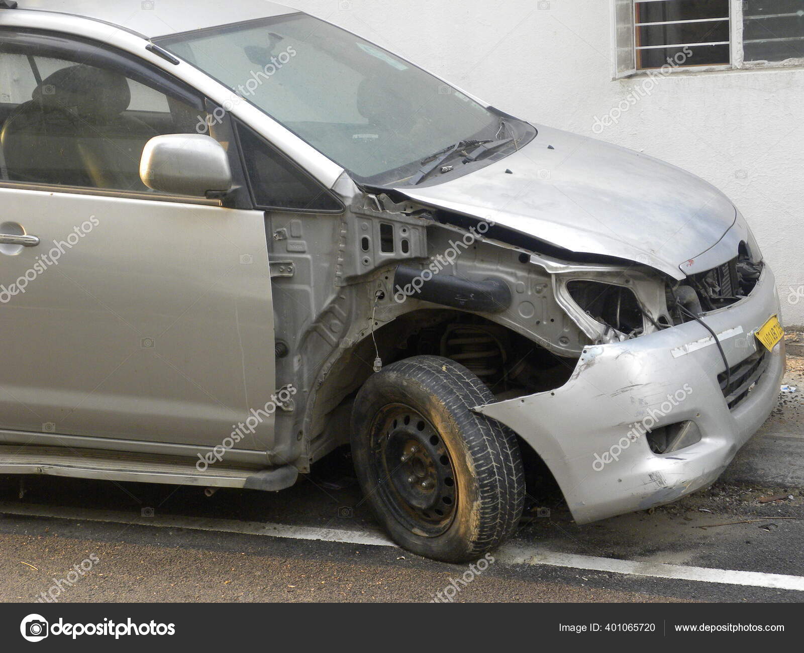 Old Gray Color Broken Car – Stock Editorial Photo © maneeshupadhyay ...