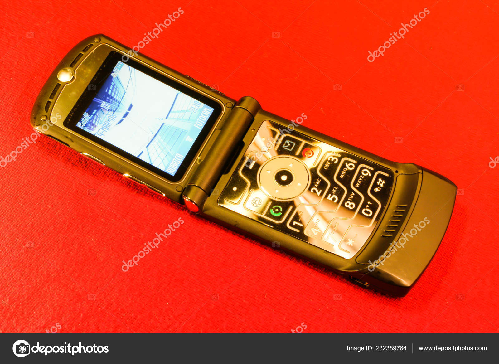 Motorola Flip Phones 2008