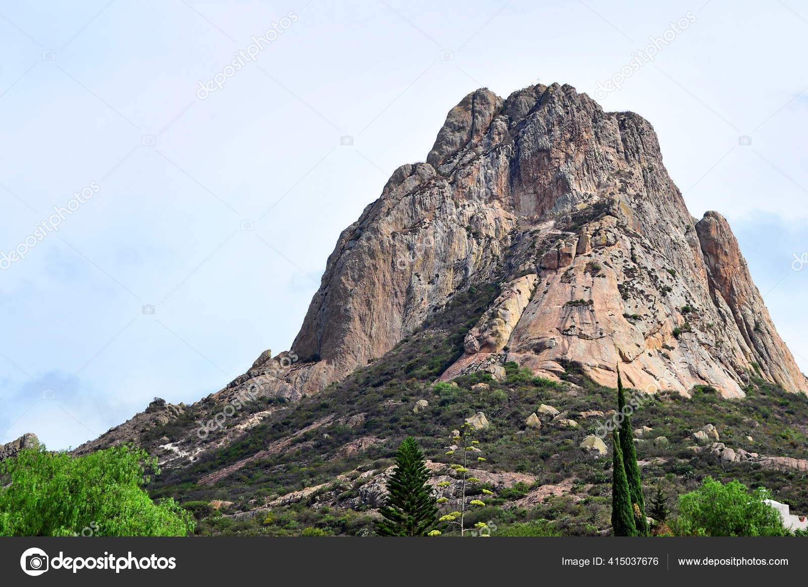 Pena Bernal Largest Monolith Mexico Located Bernal Queretaro — Stock ...