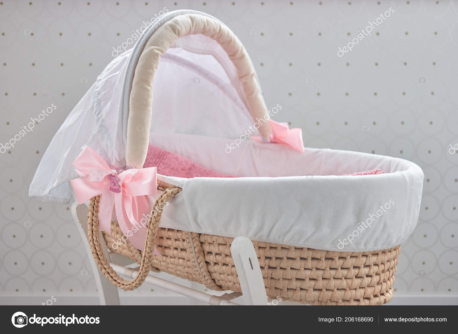 Soft baby basket. Stock Photo by ©Denisfilm 206168690