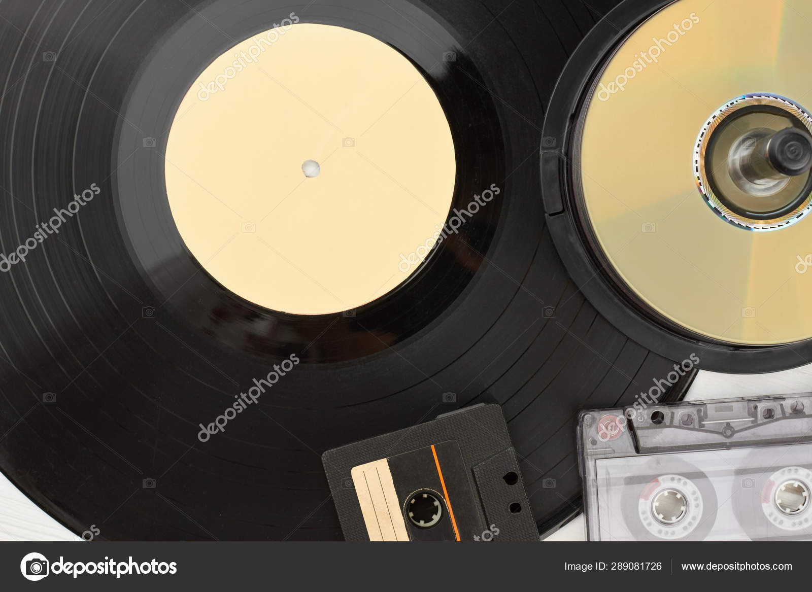Close up vinyl record, compact disc and cassettes. — Stock Photo ...