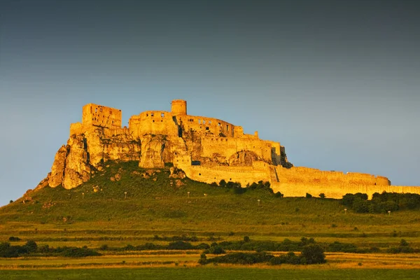 Spissky hrad Stock Photos, Royalty Free Spissky hrad Images | Depositphotos®