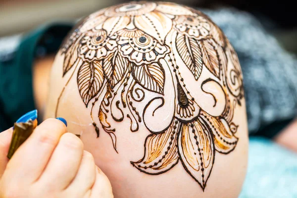 Henna application process Stock Photos, Royalty Free Henna application ...