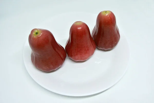 Rose apple fruit or the scientific name is Syzygium samarangense ...