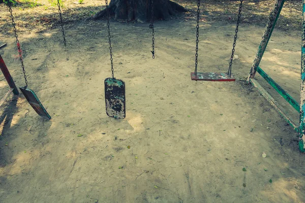 Big tree swing Stock Photos, Royalty Free Big tree swing Images ...