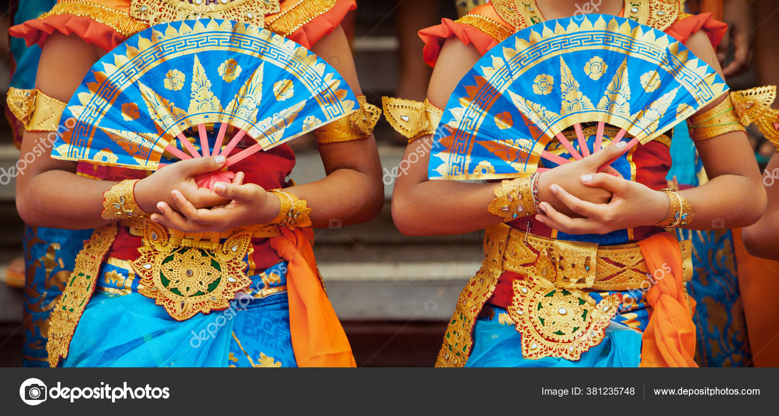 Asian Travel Background Group Beautiful Balinese Dancer Women ...