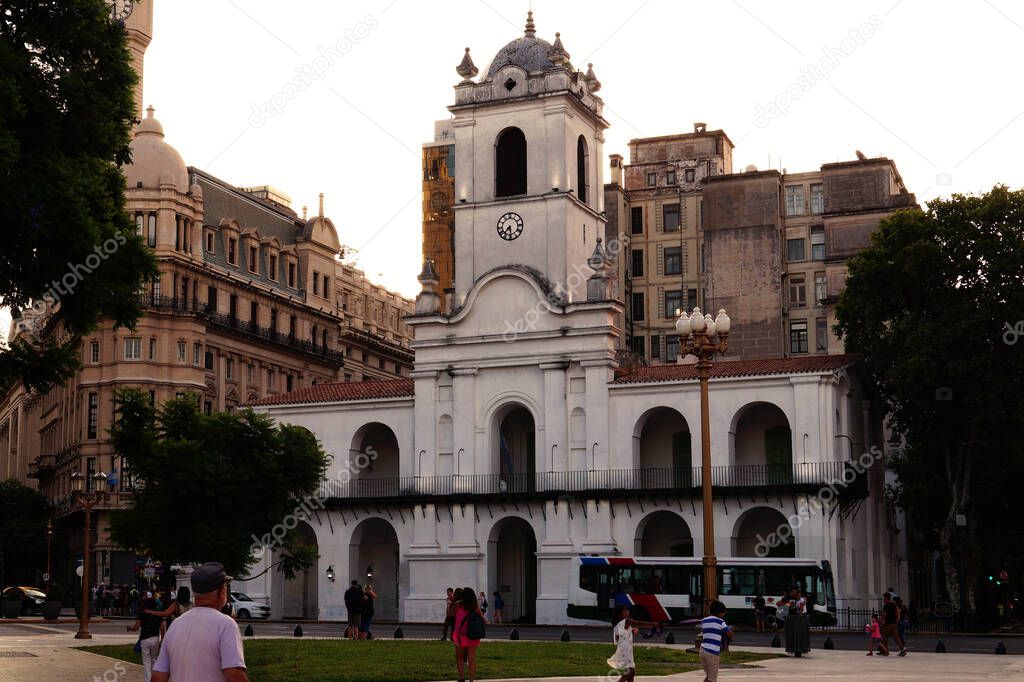 vista frontal del antiguo ayuntamiento "El Cabildo" en la época ...