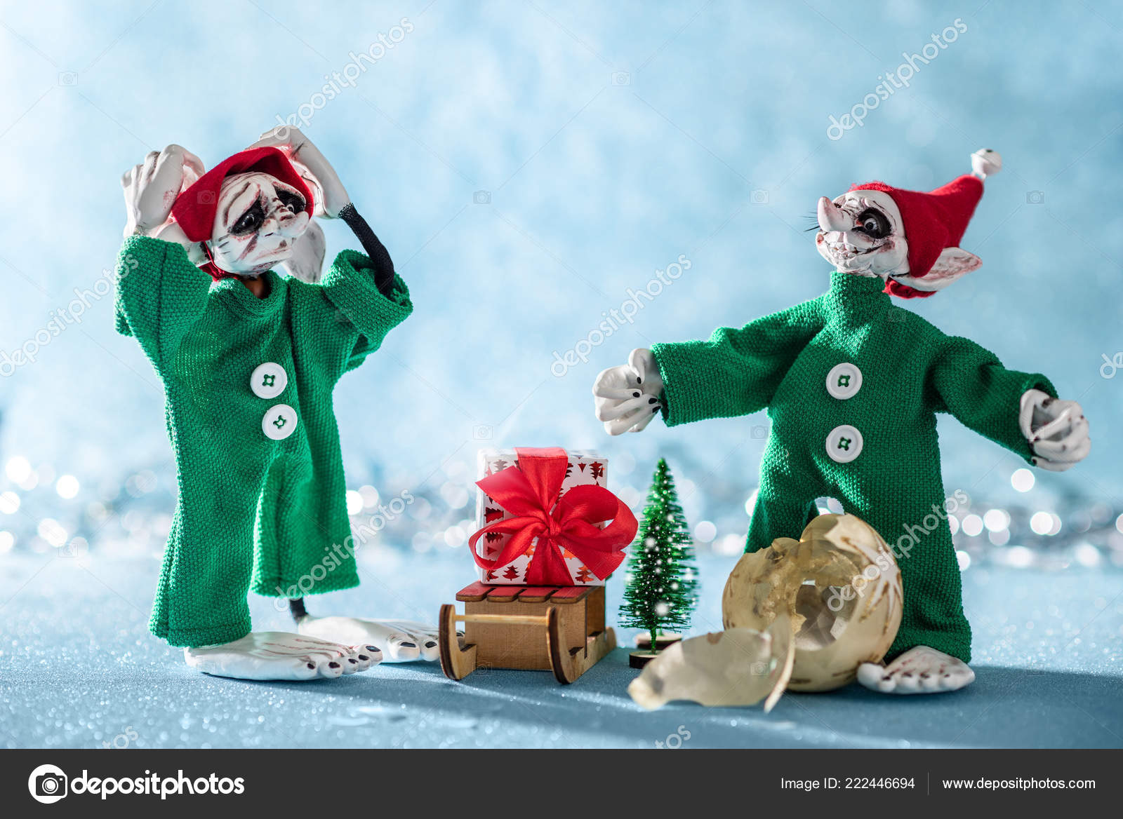 Santas Workshop Elves