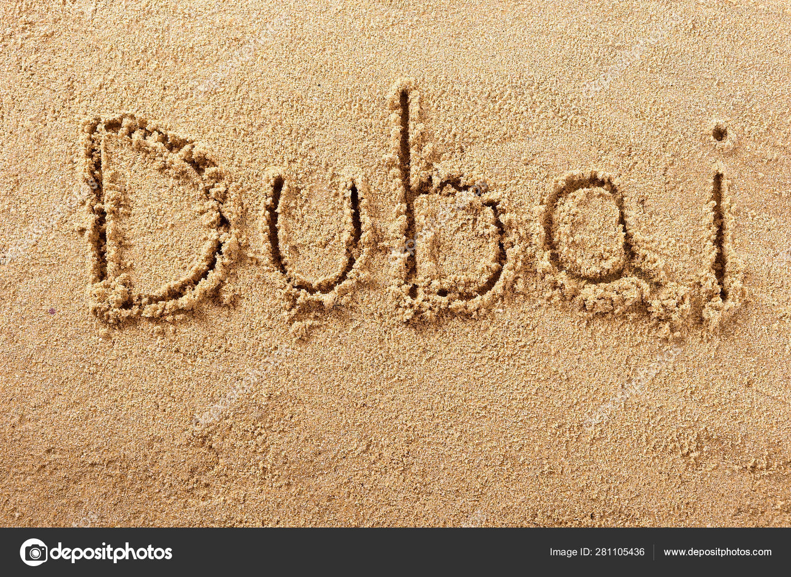 Dubai handwritten beach sand message — Stock Photo © david_franklin ...