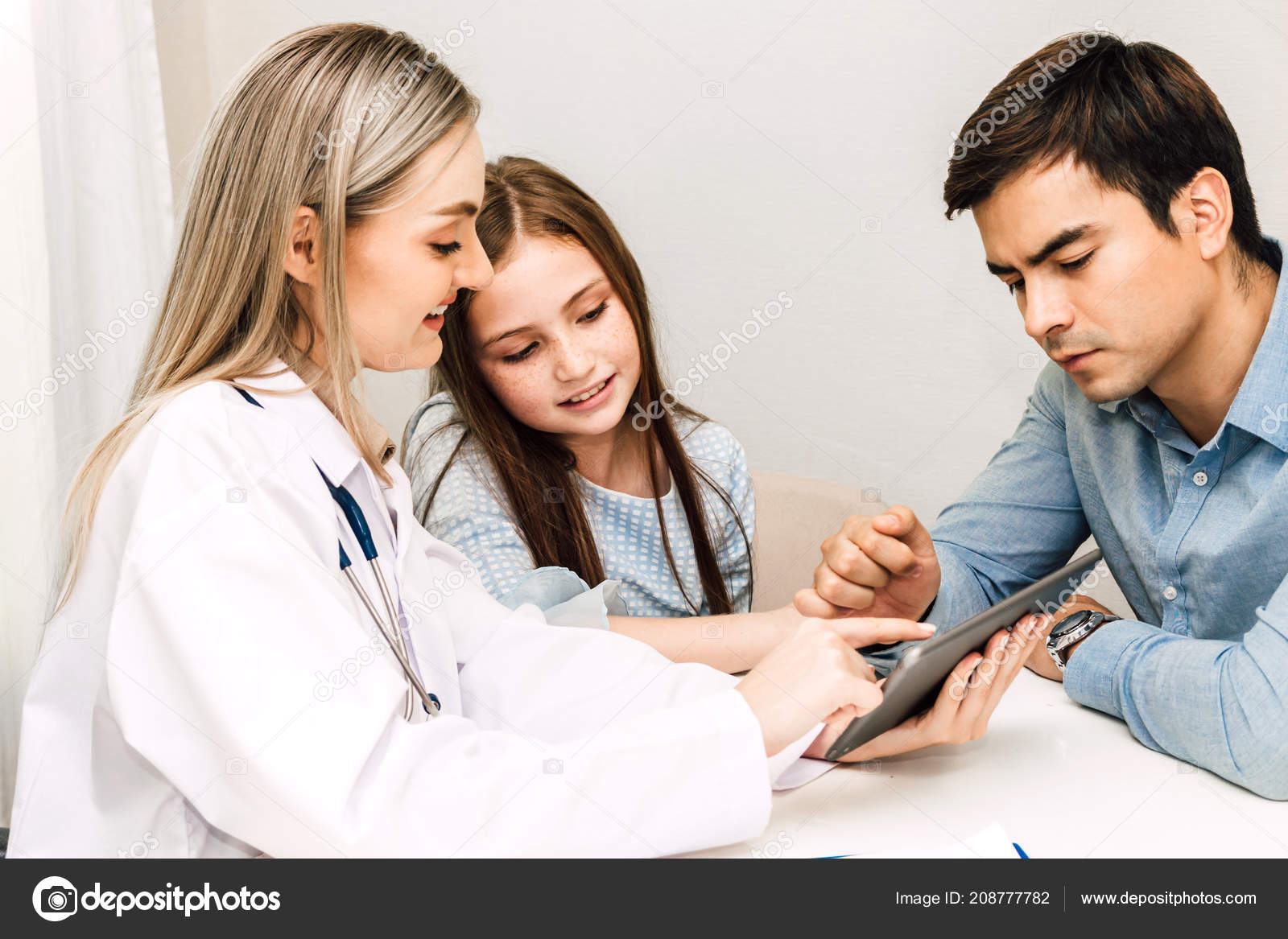 Doctor Consulting Check Information Little Girl Hospital Little Girl Has — Stock Photo ...
