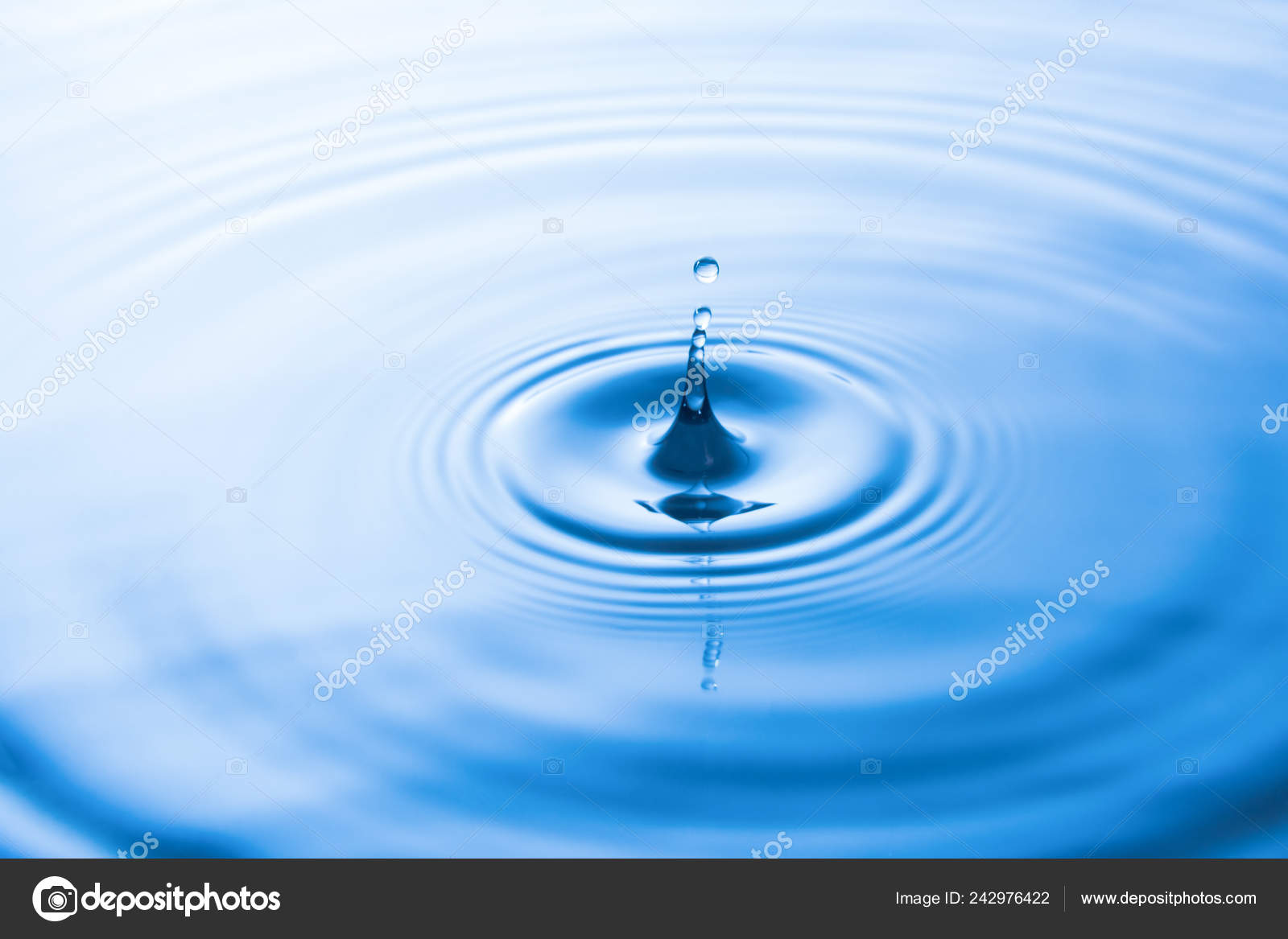 Falling Water Splash