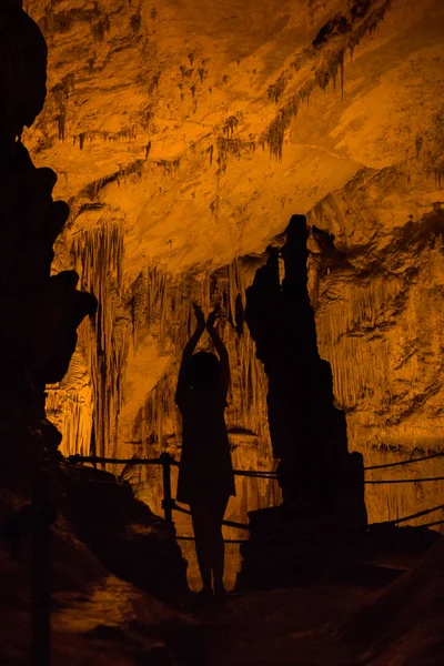 Imágenes de Caving silhouette libres de derechos | DepositPhotos