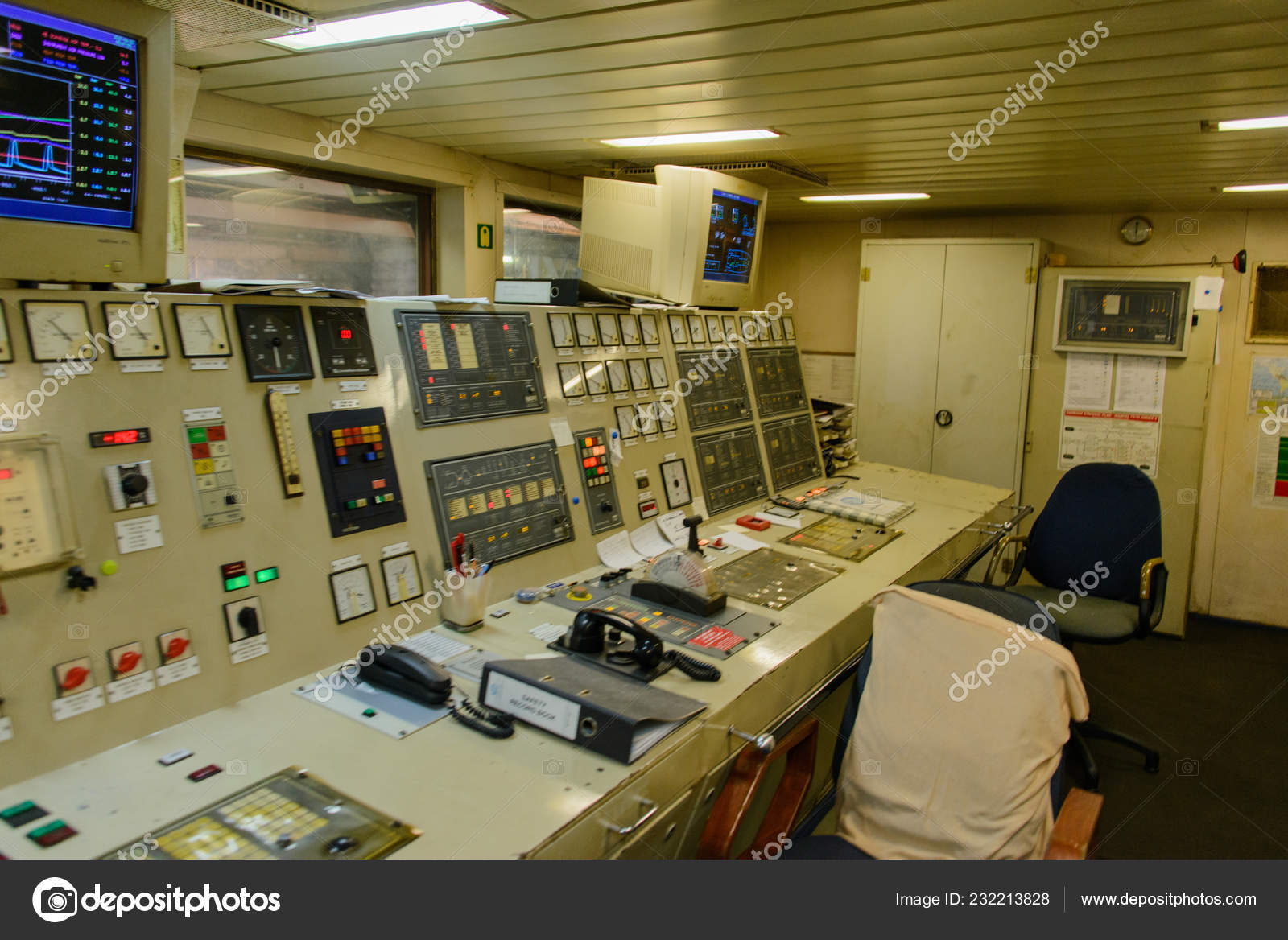 Large Ships Engine Rooms