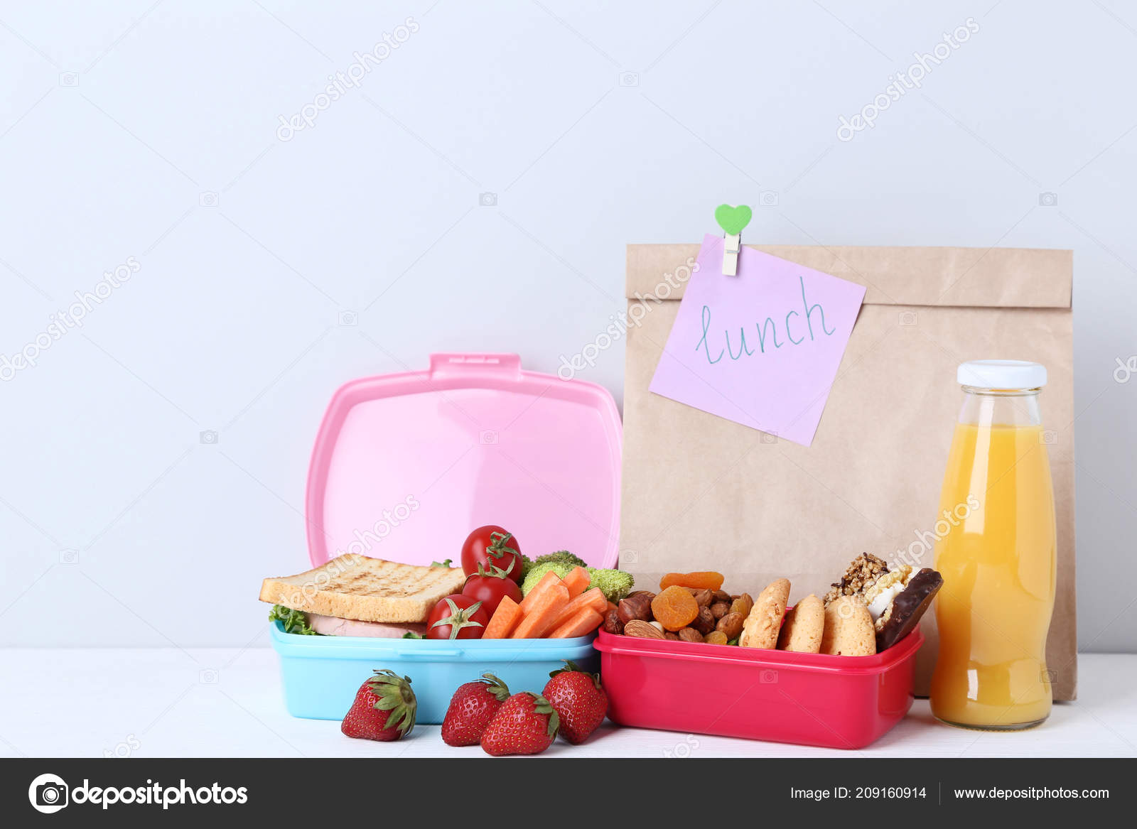 School Lunch Paper Bag Grey Background Stock Photo by ©5seconds 209160914