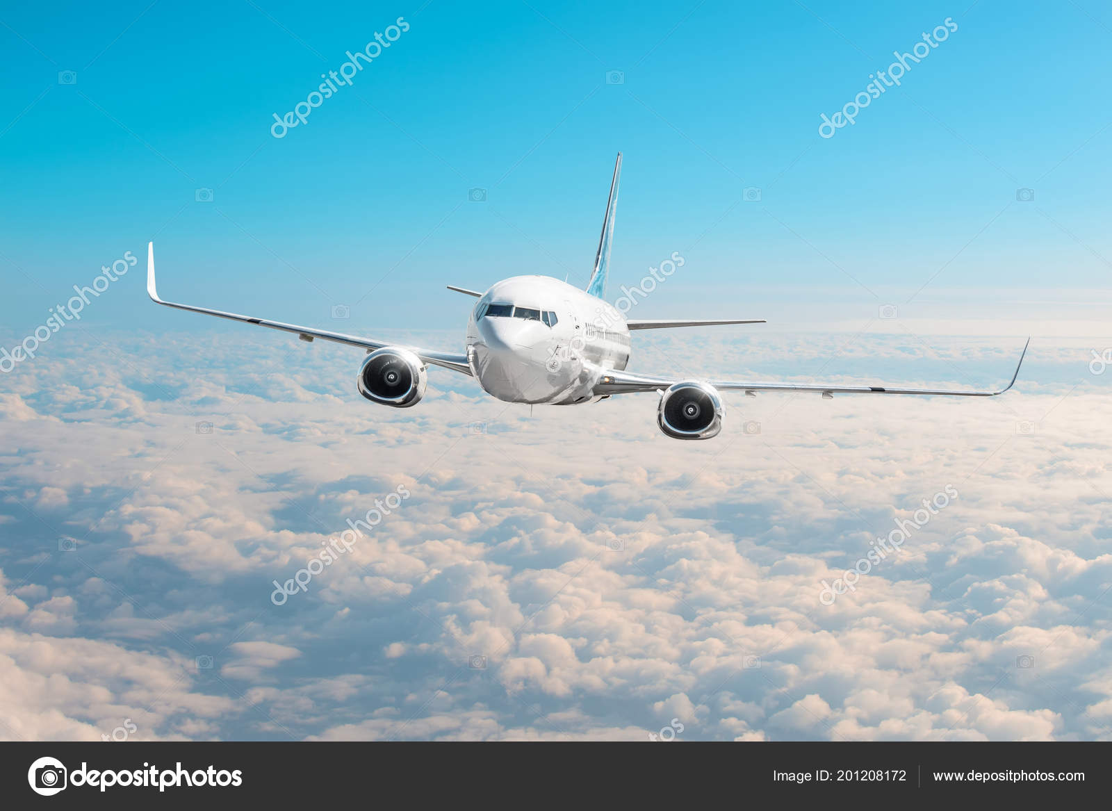 Passenger Airplane Climbing High Flight Level Sky Clouds — Stock Photo ...