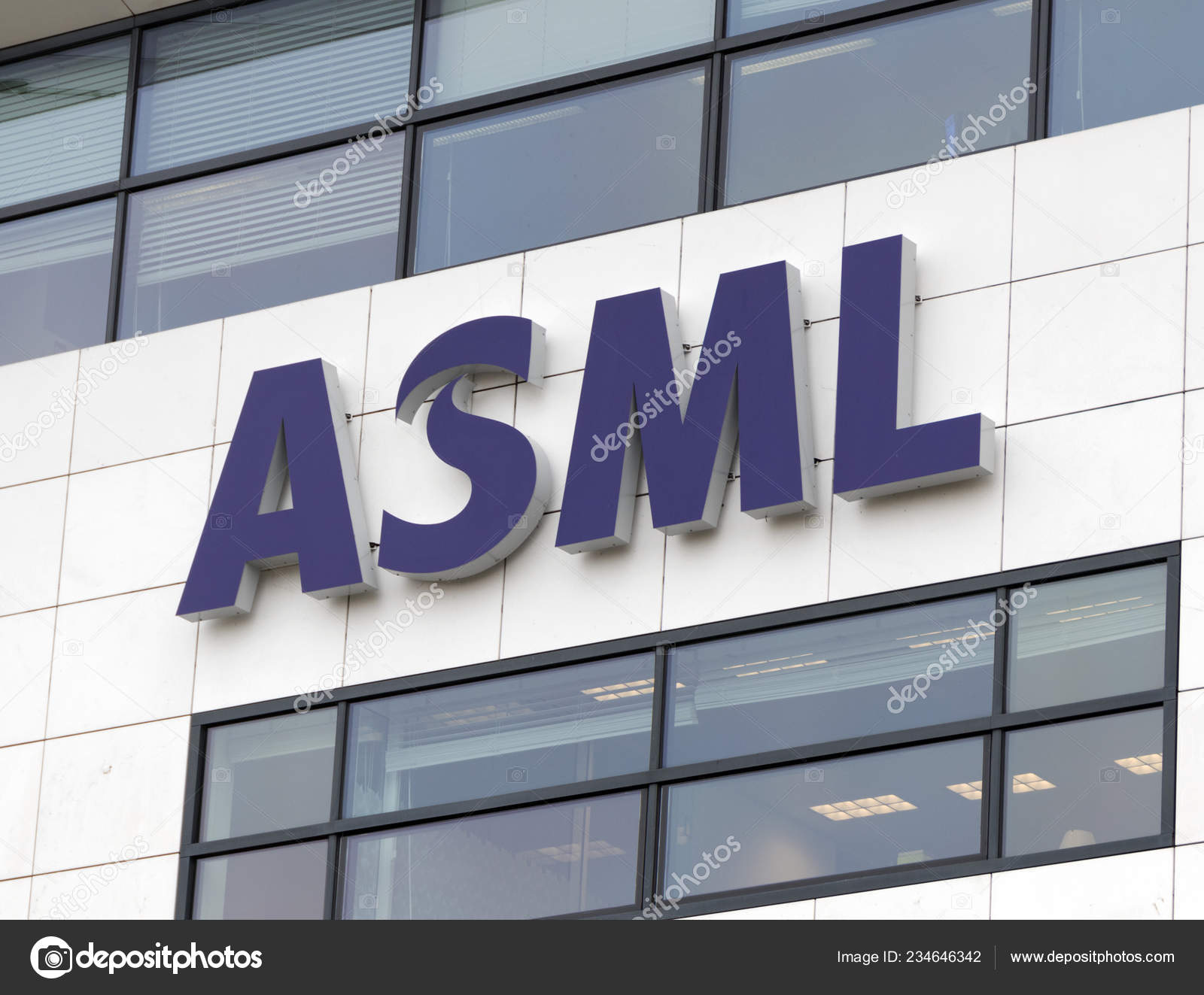 Veldhoven Netherlands December 2018 Asml Building Veldhoven Netherlands ...