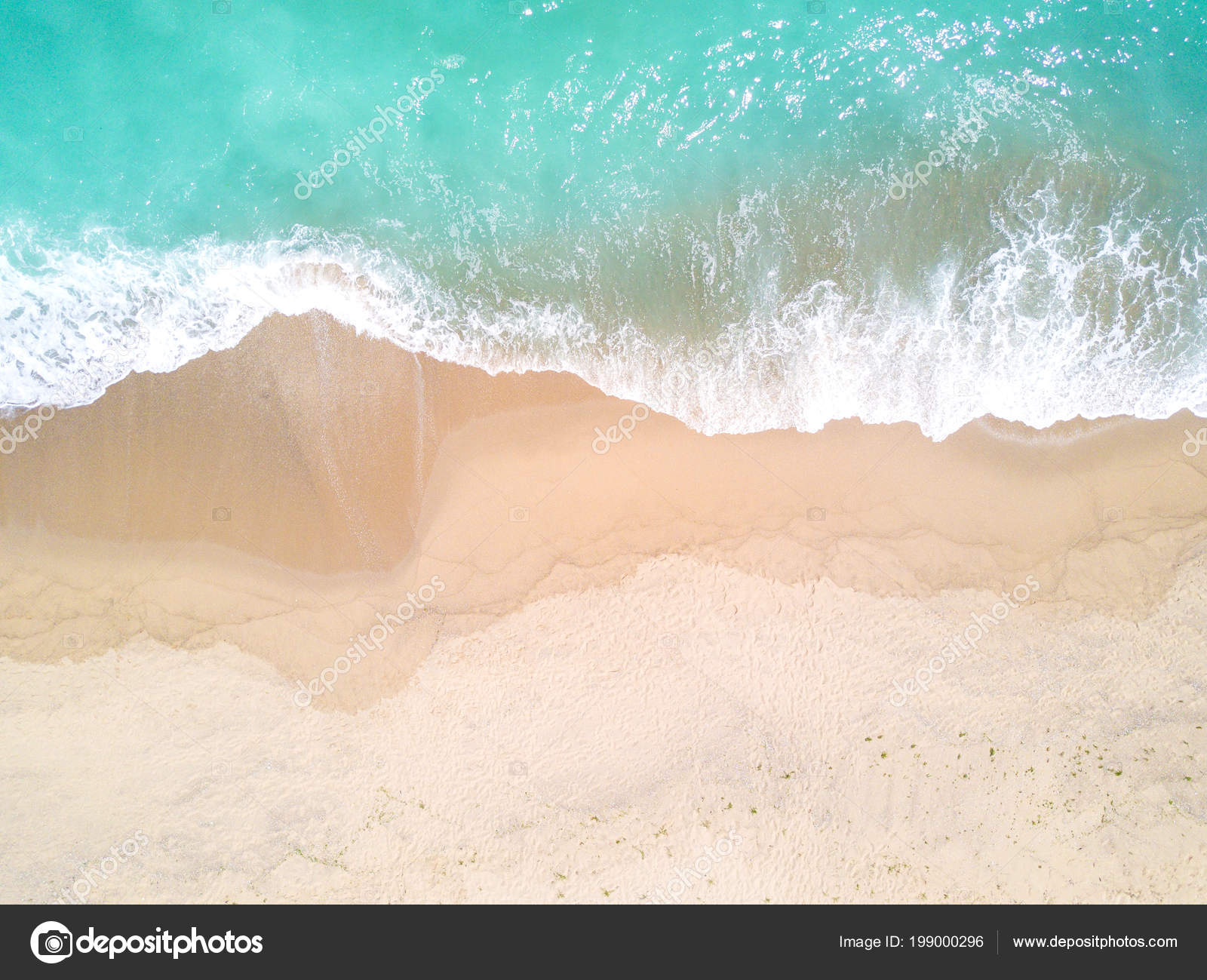 Aerial View Sandy Beach Ocean Waves Stock Photo by ©leszekczerwonka 199000296