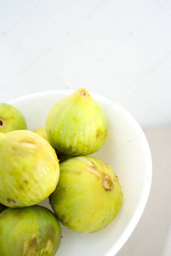 Higos verdes una fruta que tiene muchas propiedades beneficiosas para ...