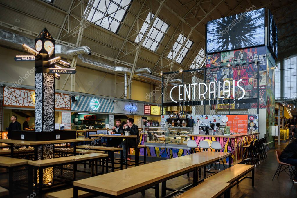 Mercado central de Riga, pabellón de restaurantes - "Centralais gastro ...