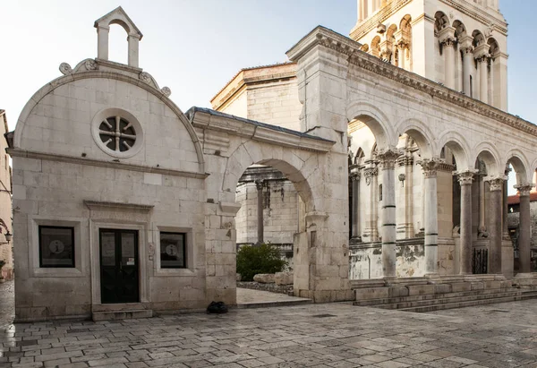 Split croatia palace Stock Photos, Royalty Free Split croatia palace ...