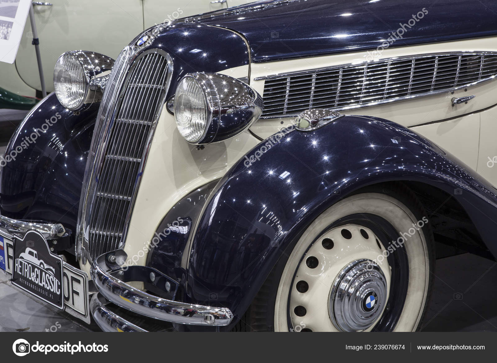 Old Car Static Display — Stock Editorial Photo © radoslaw.maciejewski ...