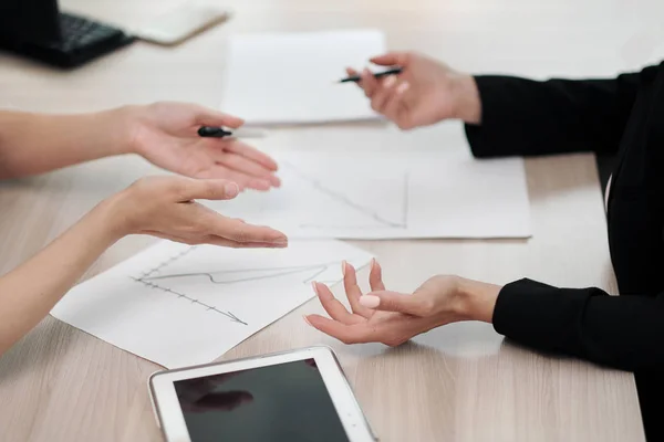 Tablet charts Stock Photos, Royalty Free Tablet charts Images ...