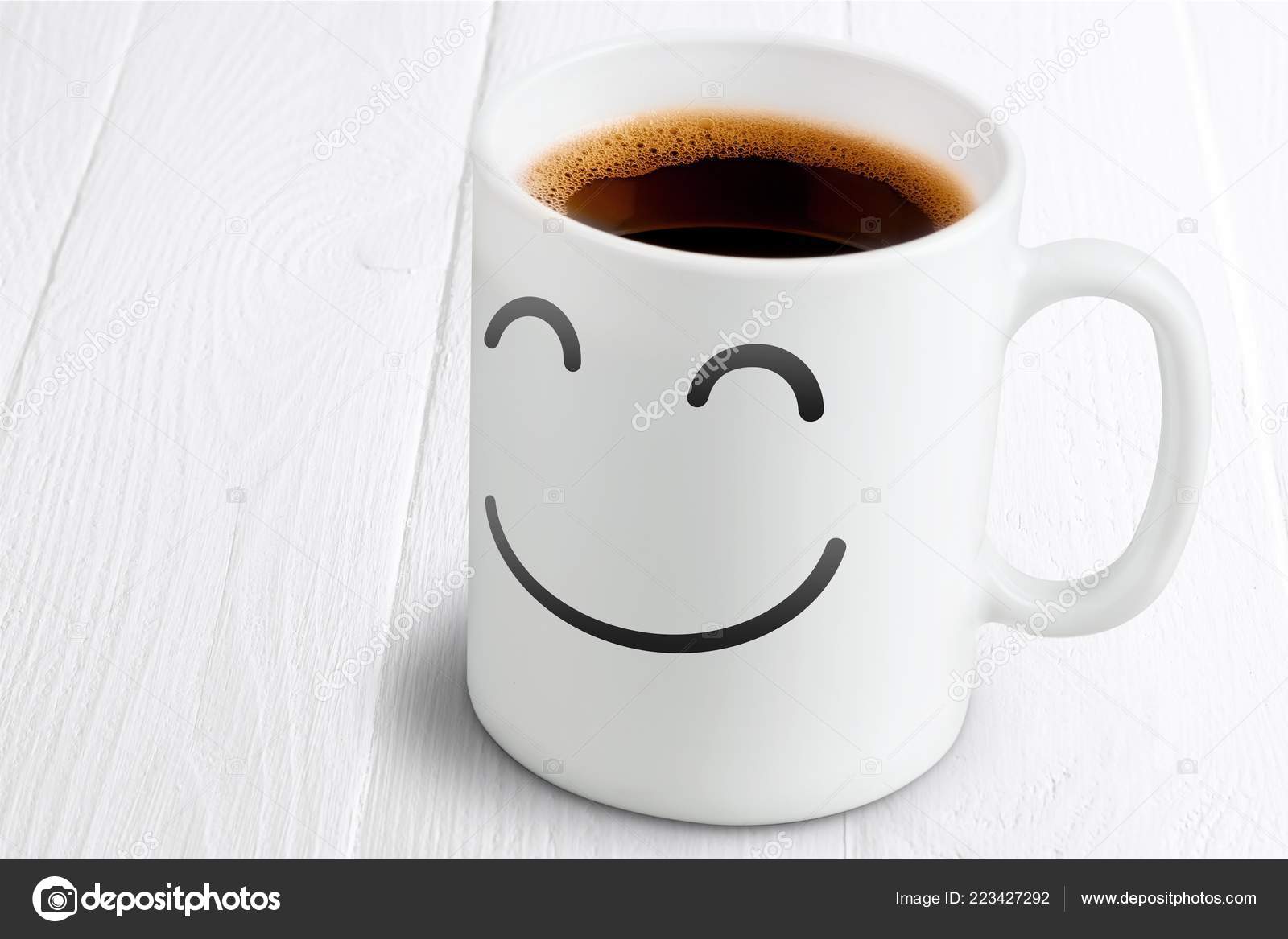 Cup of hot coffee with smile Stock Photo by ©billiondigital 223427292