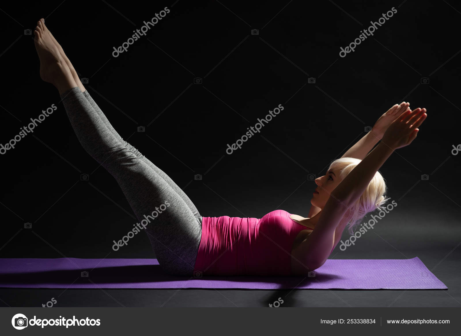 Woman Exercising Pilates Double Leg Stretch Exercise — Stock Photo ...