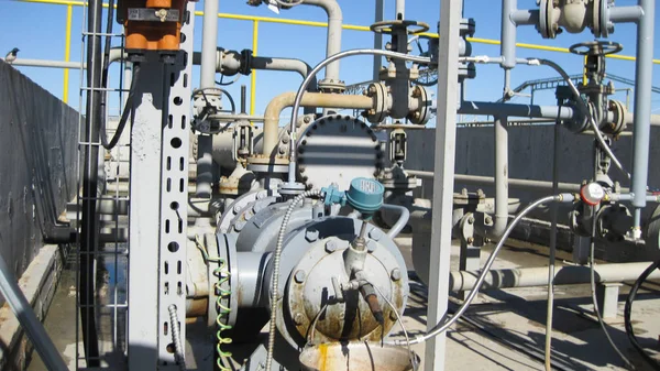 Valve and pipeline images libres de droit, photos de Valve and pipeline ...