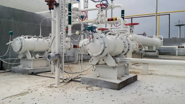 The pump for pumping hot products of oil refining. Equipment refinery ...