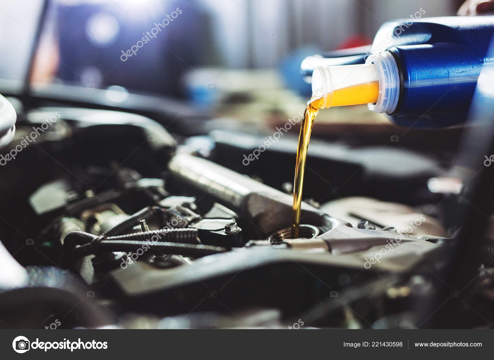 Close Pouring Motor Oil Pouring Car Engine — Stock Photo © davit85 ...