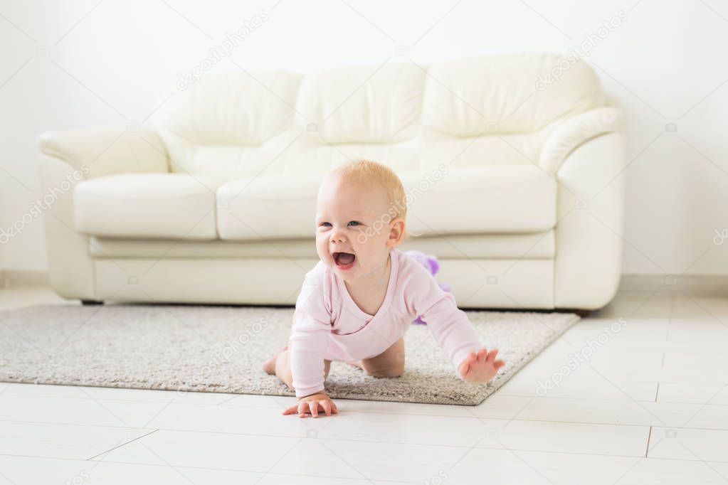 La infancia, los niños y el concepto de la niñez - gatear niña ...