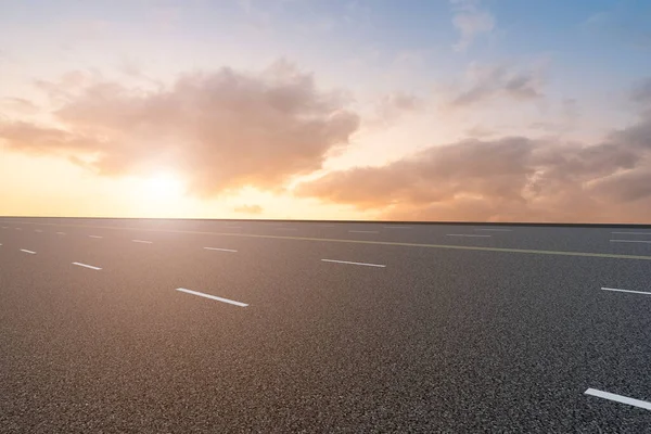 Roadkill on highway Stock Photos, Royalty Free Roadkill on highway ...