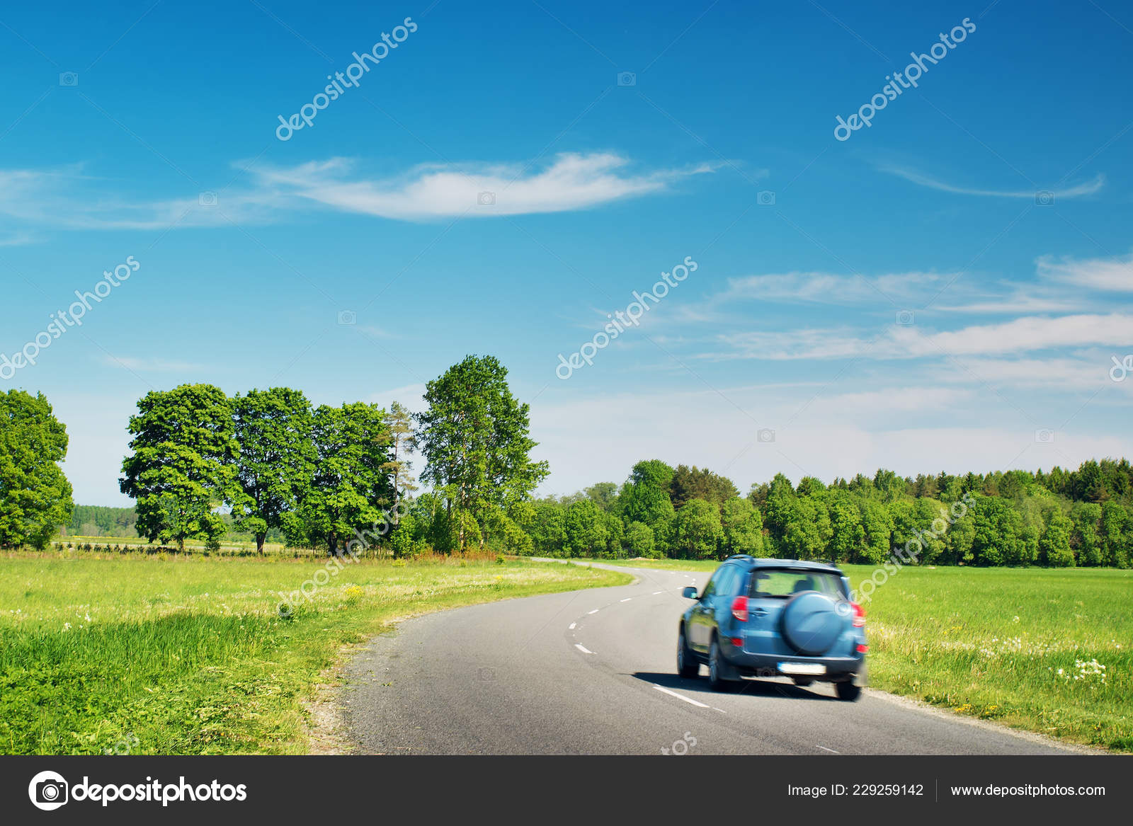 Car Asphalt Road Beautiful Spring Day Countryside – Stock Editorial ...