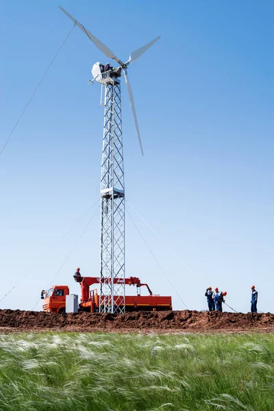 Highway windmill system data analysis and visualization by node red ...