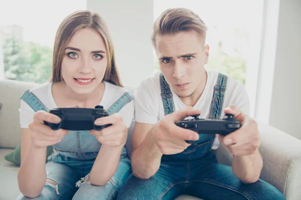 Cutest Couple Video Gaming