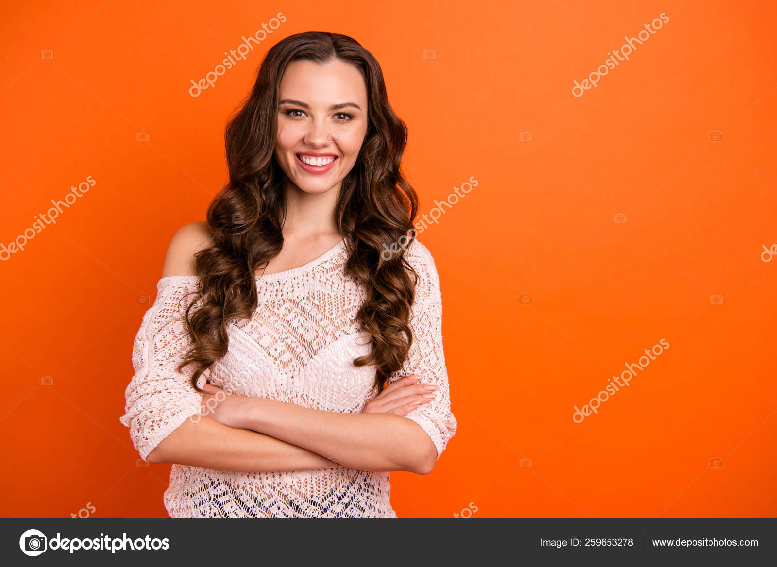 Portrait of her she nice-looking attractive lovely winsome well-groomed ...