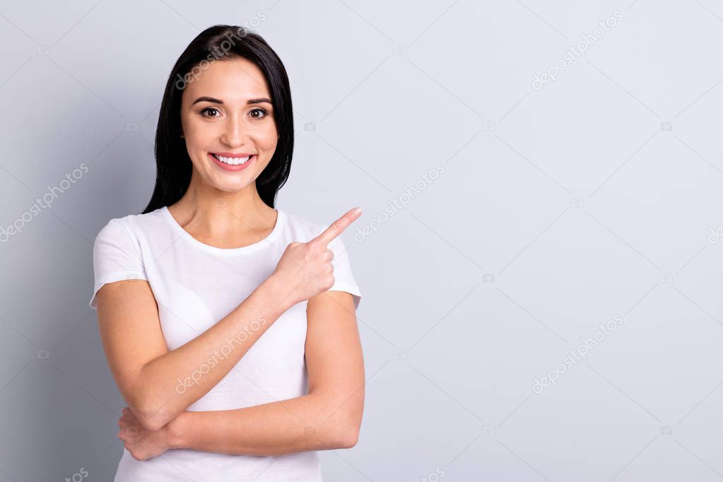 Retrato de ella ella ella agradable atractivo encantador brillo ...