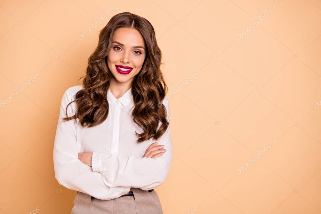 Retrato de ella ella atractiva atractiva encantadora brillo glamoroso ...