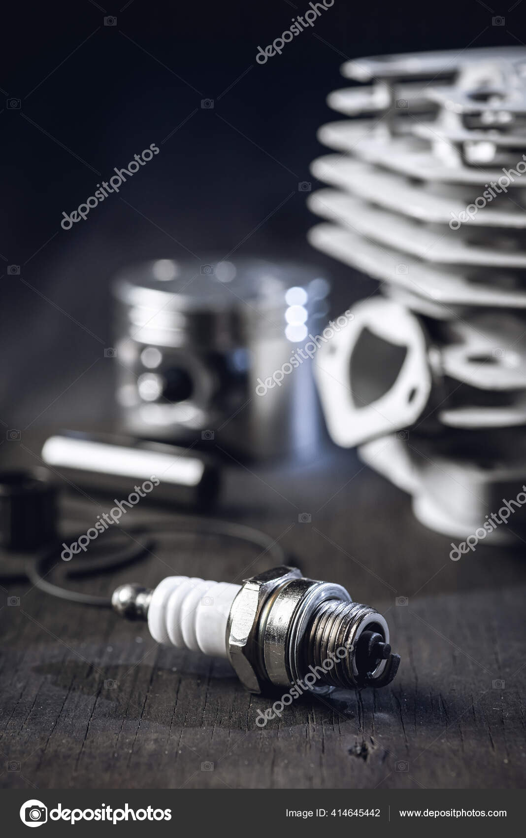 Spark Plug Chainsaw Engine Parts Cylinder Piston Rings Garden Equipment ...