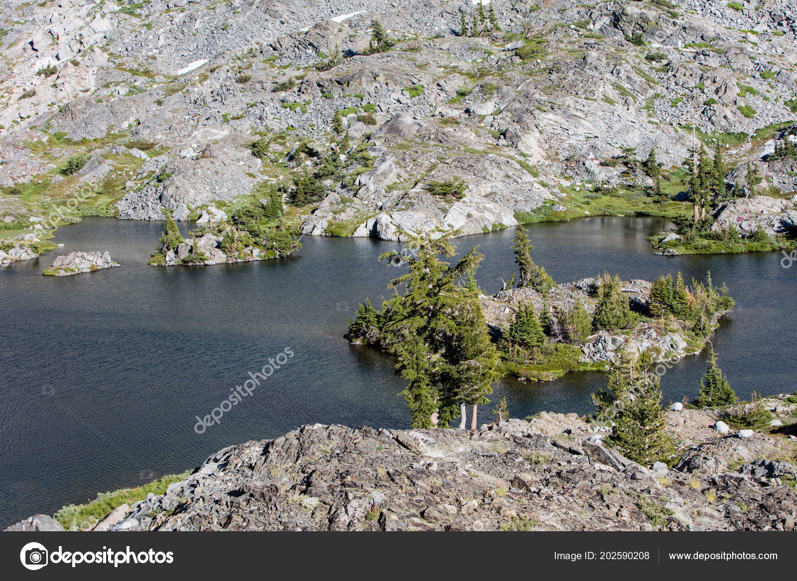 Remote Lake Surrounded Granite Rock Beautiful Desolation Wilderness ...
