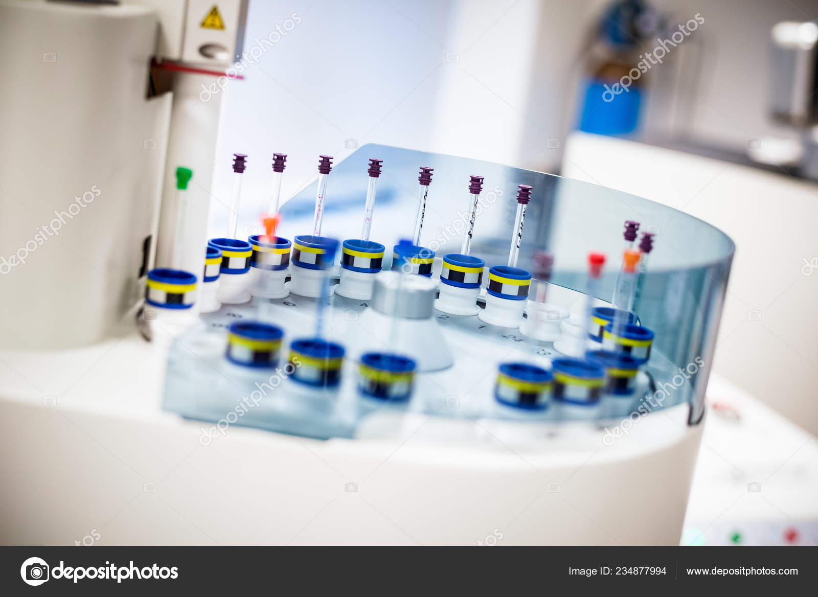 Autosampler Nmr Spectrometer Loaded Samples Analysis Stock Photo by ...