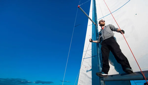 Fixing boat Stock Photos, Royalty Free Fixing boat Images | Depositphotos