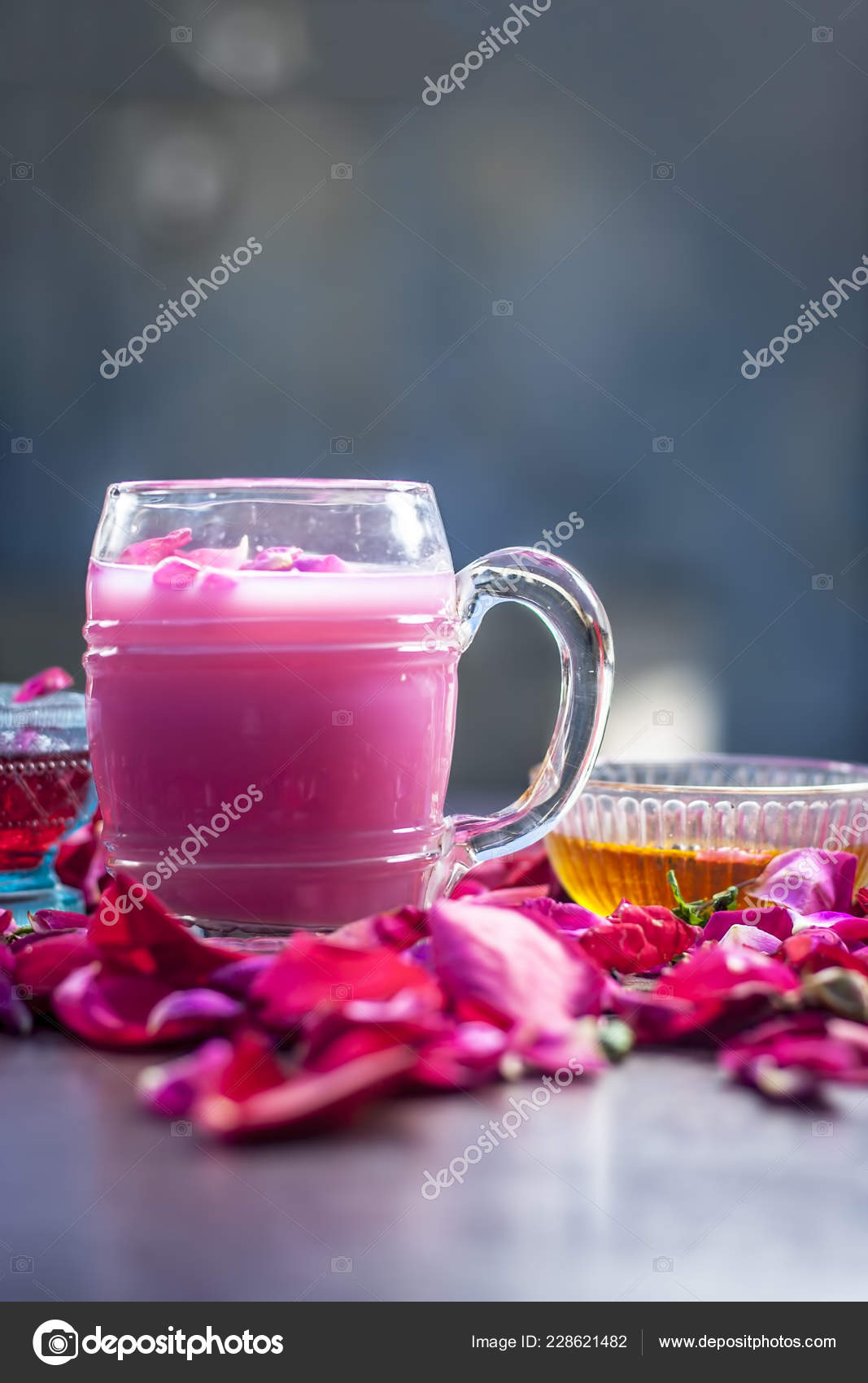 Traditional Indian Drink Gulab Shake Rose Petals Honey — Stock Photo ...