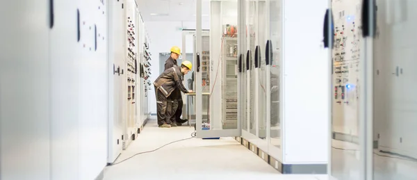 Field service Stock Photos, Royalty Free Field service Images ...