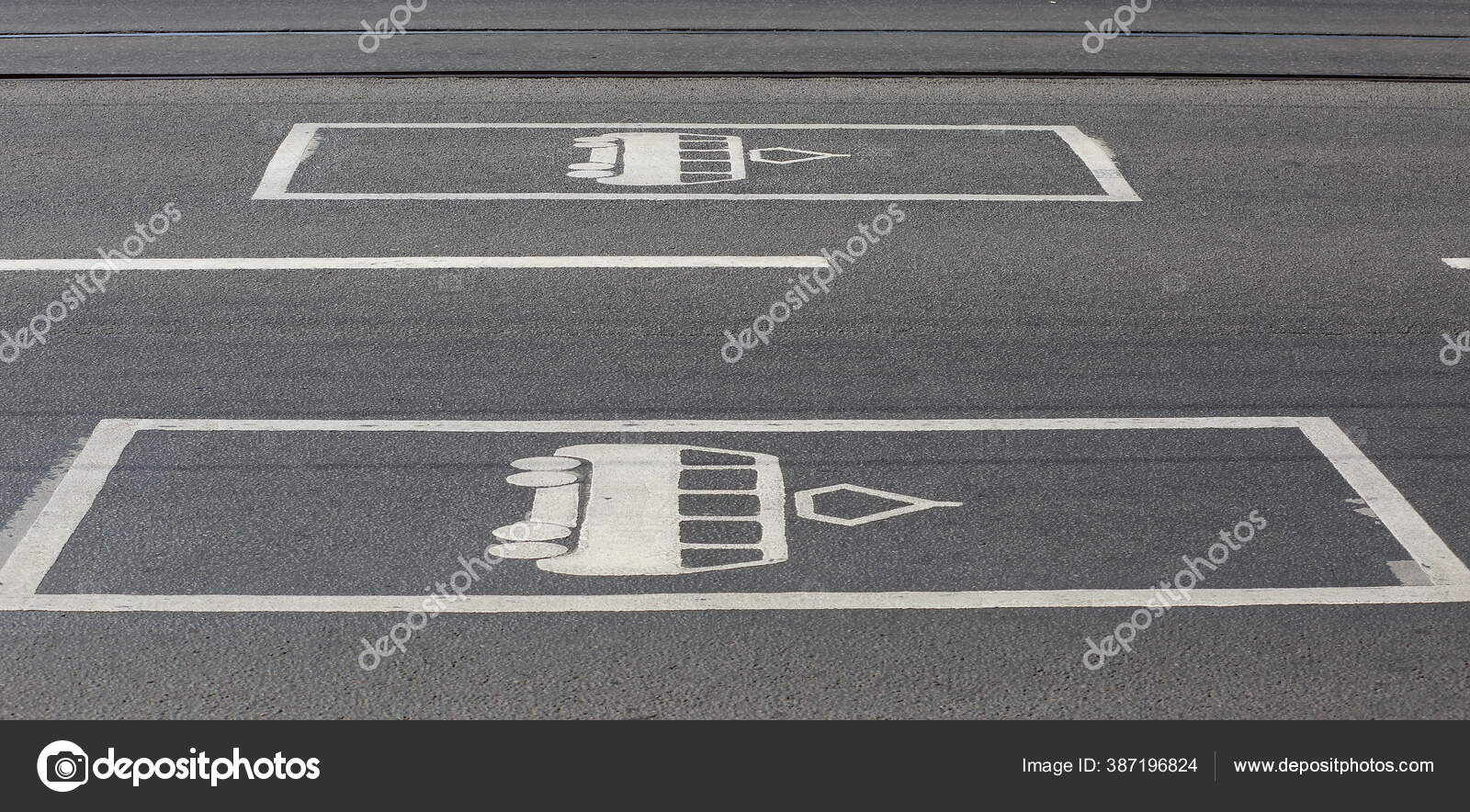 Tram Stop Sign Pavement — Stock Photo © VerSta #387196824