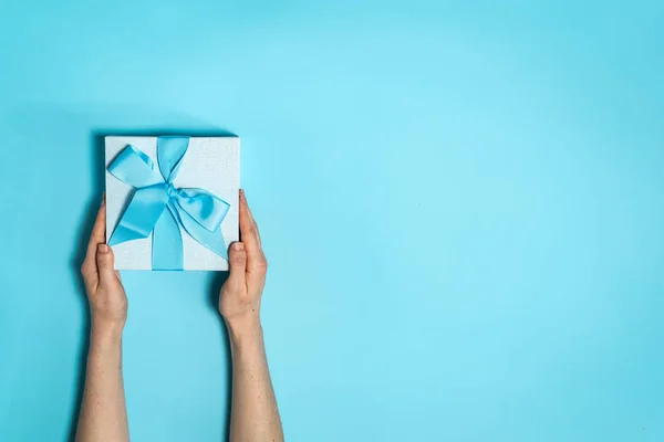 Holding present Stock Photos, Royalty Free Holding present Images ...