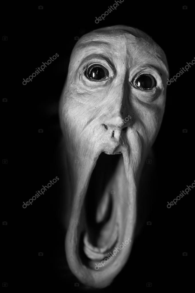 Imagen de una cara asustada gritando de miedo. Imagen de terror ...